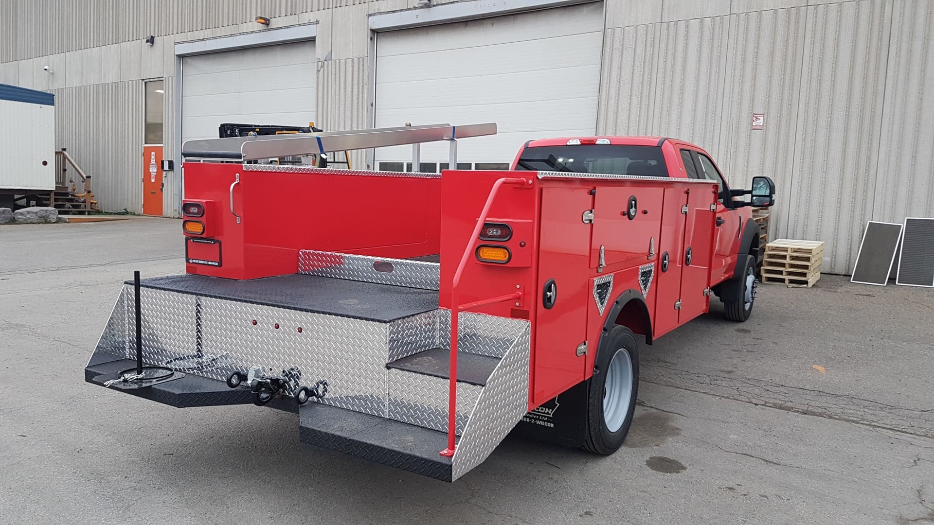 Wilcox Bodies Service Bodies | Aluminum Service Truck Bodies